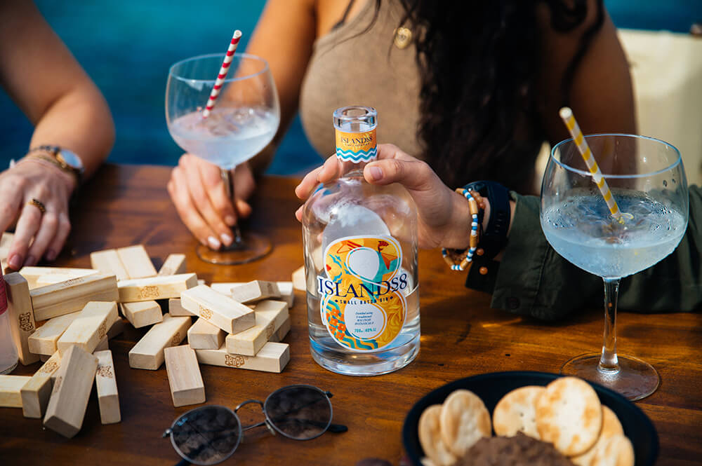 Islands8 Gin - Taste the Mediterranean